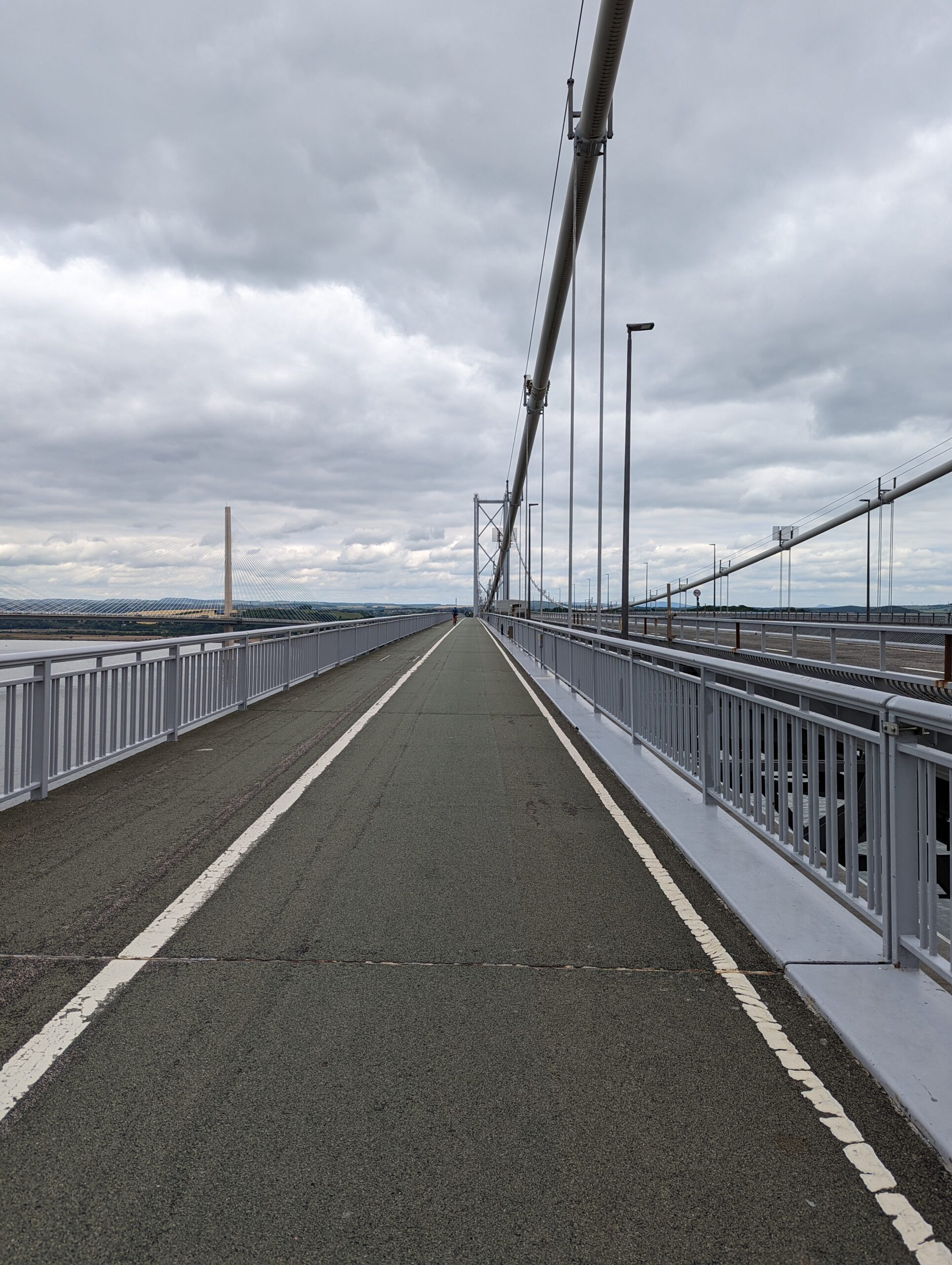 LEJOG Day 15 Edinburgh to Perth via the Forth Road Bridge